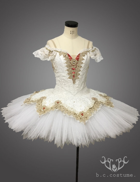 WA-821 女性衣裳 | b.c.costume.